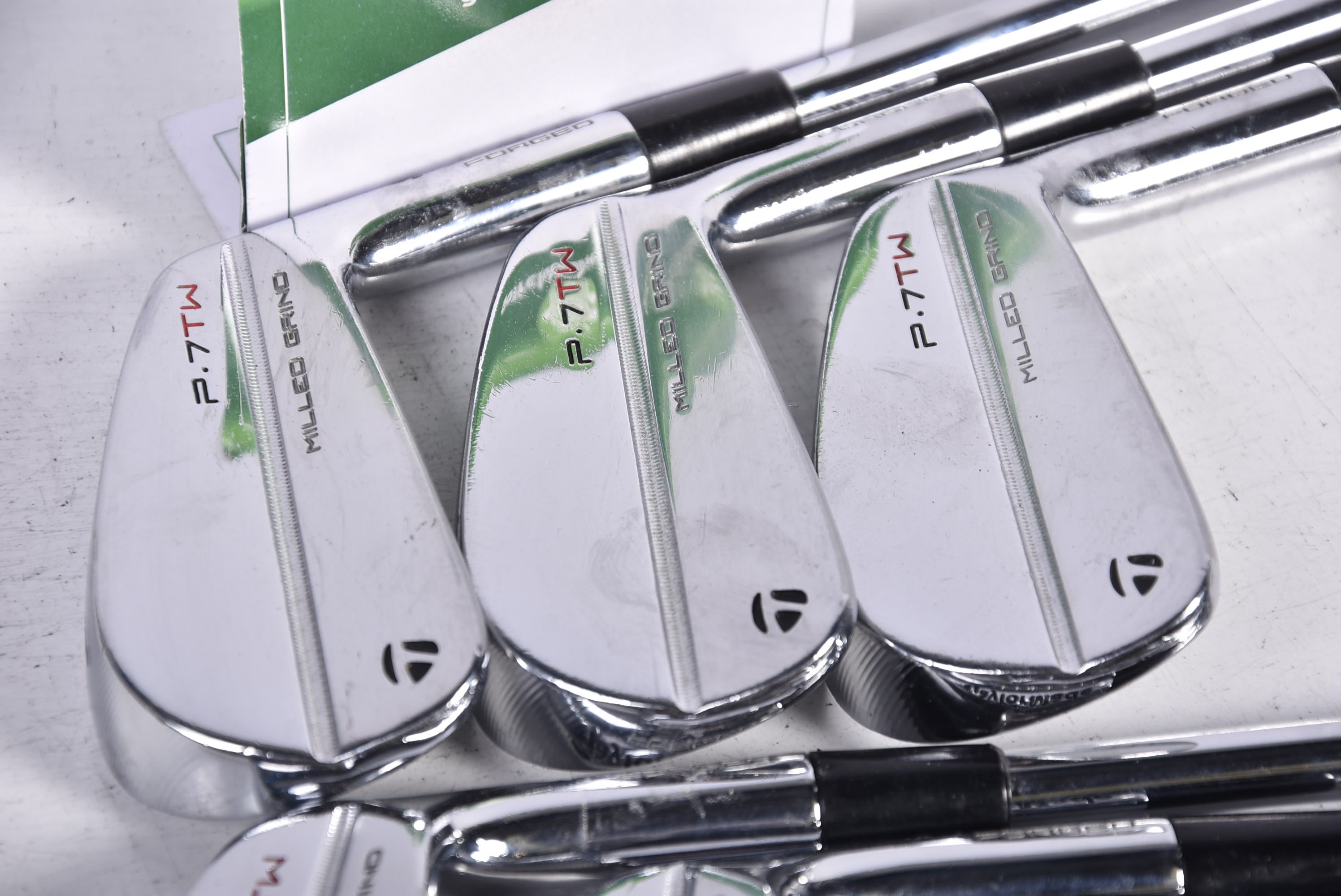 Taylormade P7TW Irons / 4-PW / Stiff Flex Dynamic Gold Tour Issue S400