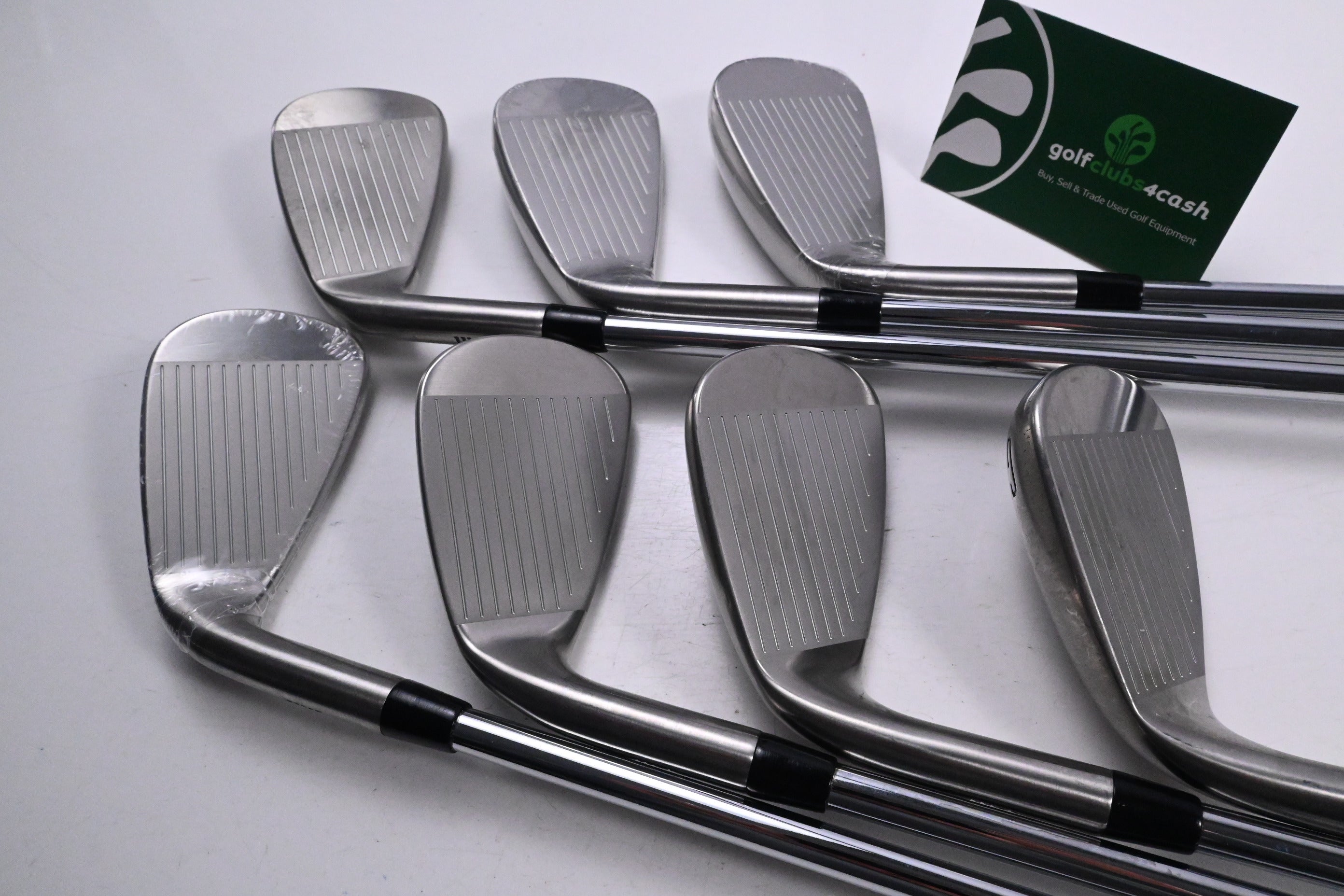 Wilson DYNAPWR Irons / 5-PW+GW / Regular Flex KBS Max Ultralite Shafts – GolfClubs4Cash