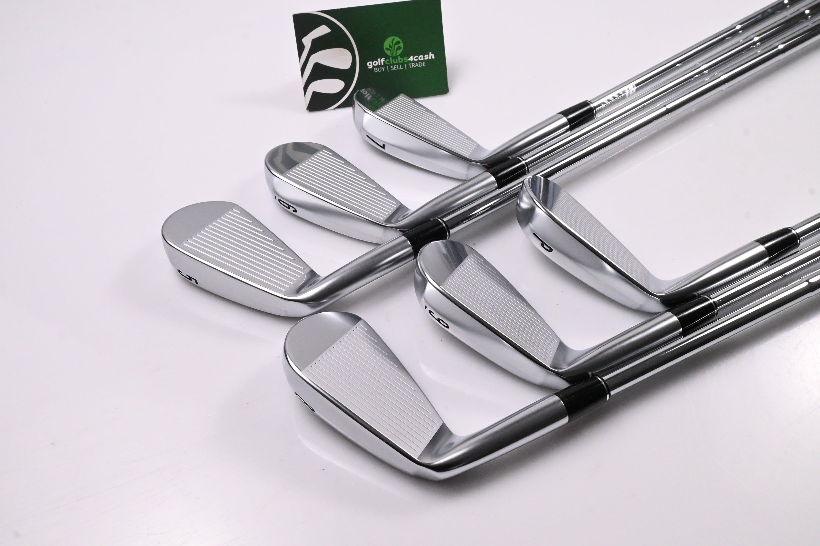 Srixon ZXi5 Irons / 5-PW / Stiff Flex Dynamic Gold Mid S300 115 Shafts – GolfClubs4Cash