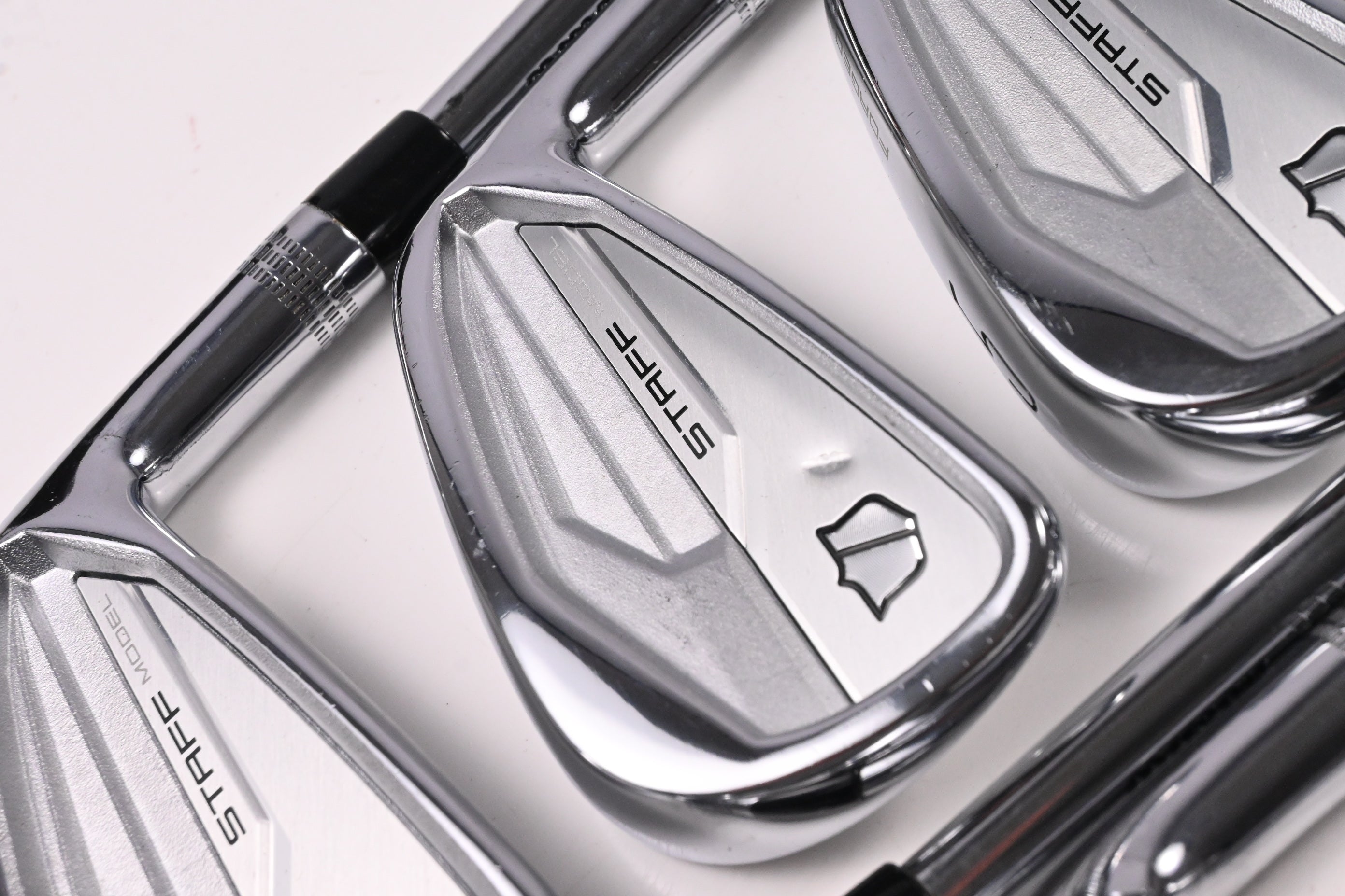 Wilson Staff Model 2024 CB Irons / 3-PW / X-Flex Dynamic Gold X100 Sha ...